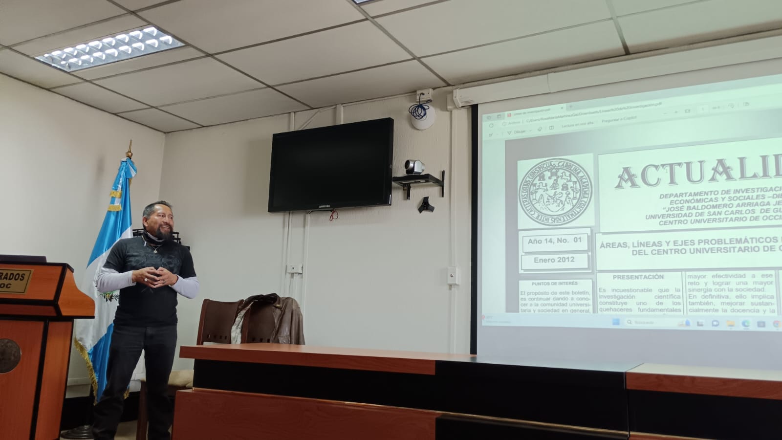 Reciben diplomado de investigación - DiCunoc CUNOC